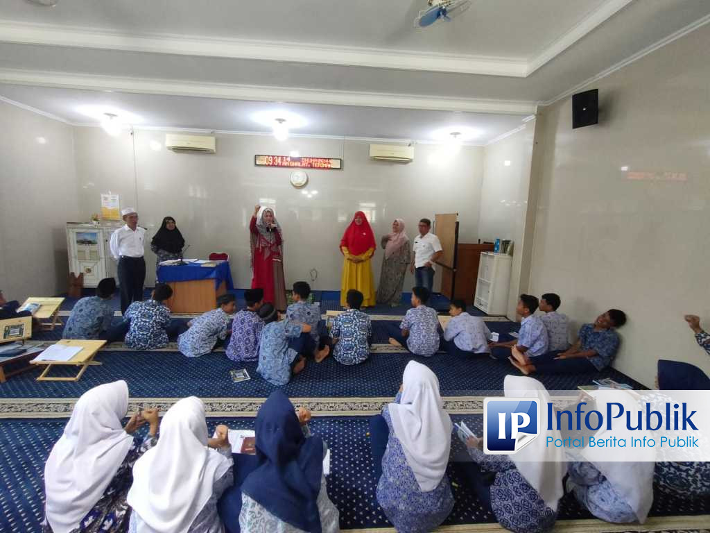 Infopublik Camat Padang Timur Motivasi Peserta Pesantren Ramadan