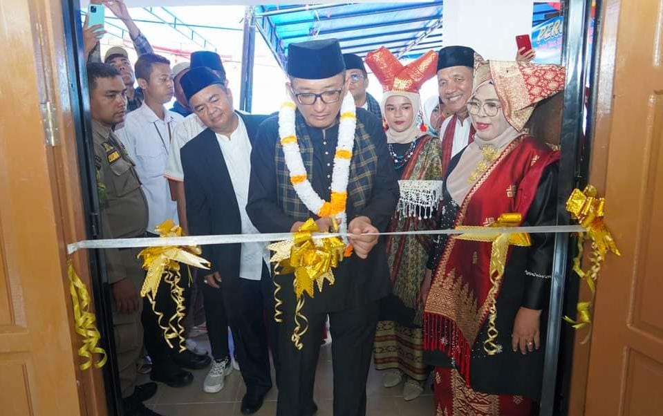 InfoPublik - Wako Hendri Septa Resmikan Gedung Baru SDN 01 Ampang InfoPublik - Wako Hendri Septa Resmikan Gedung Baru SDN 01 Ampang